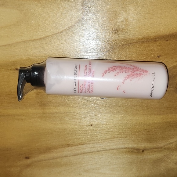 Avon | Skincare | Rice Water Bright Facial Cleansing Lotion | Poshmark
